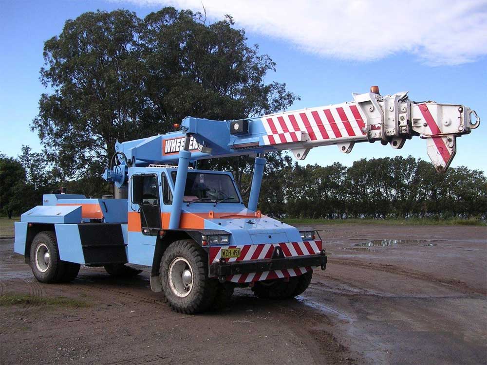 Franna Cranes - Wheeler Cranes : Wheeler Cranes